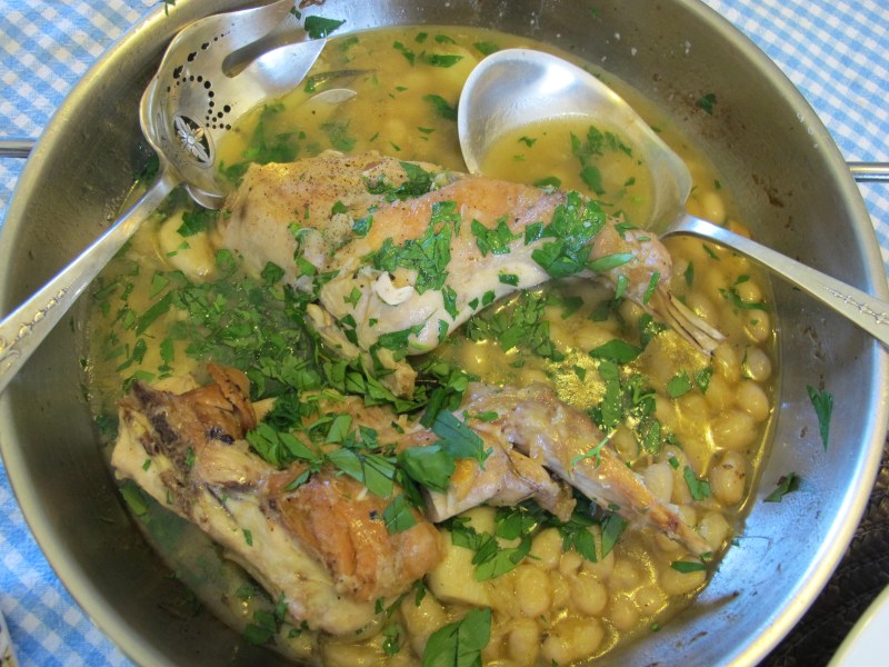Braised rabbit with white beans, garlic, white wine and parsley | Robin ...